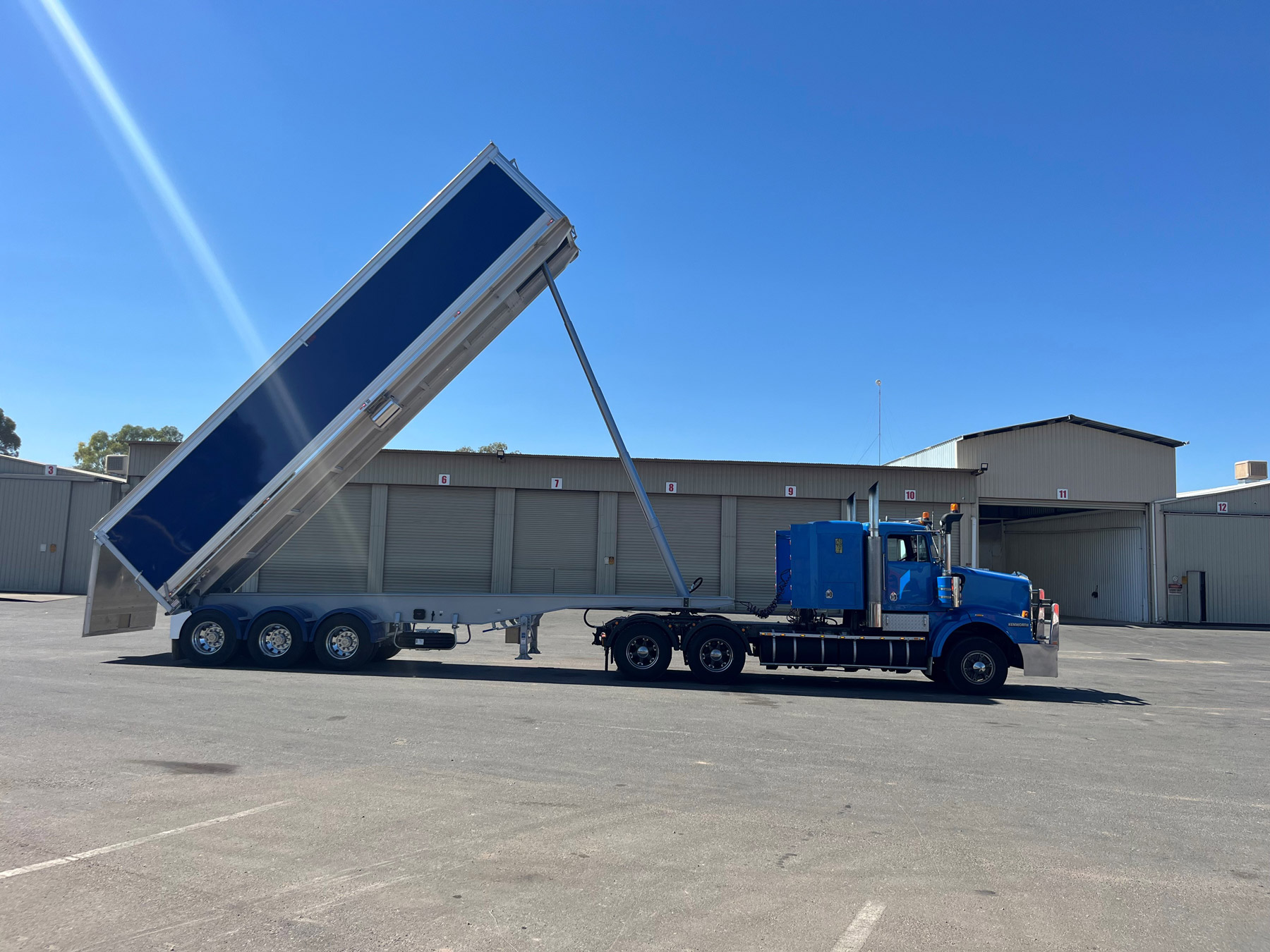 CHASSIS TIPPERS - MARS Transport Equipment