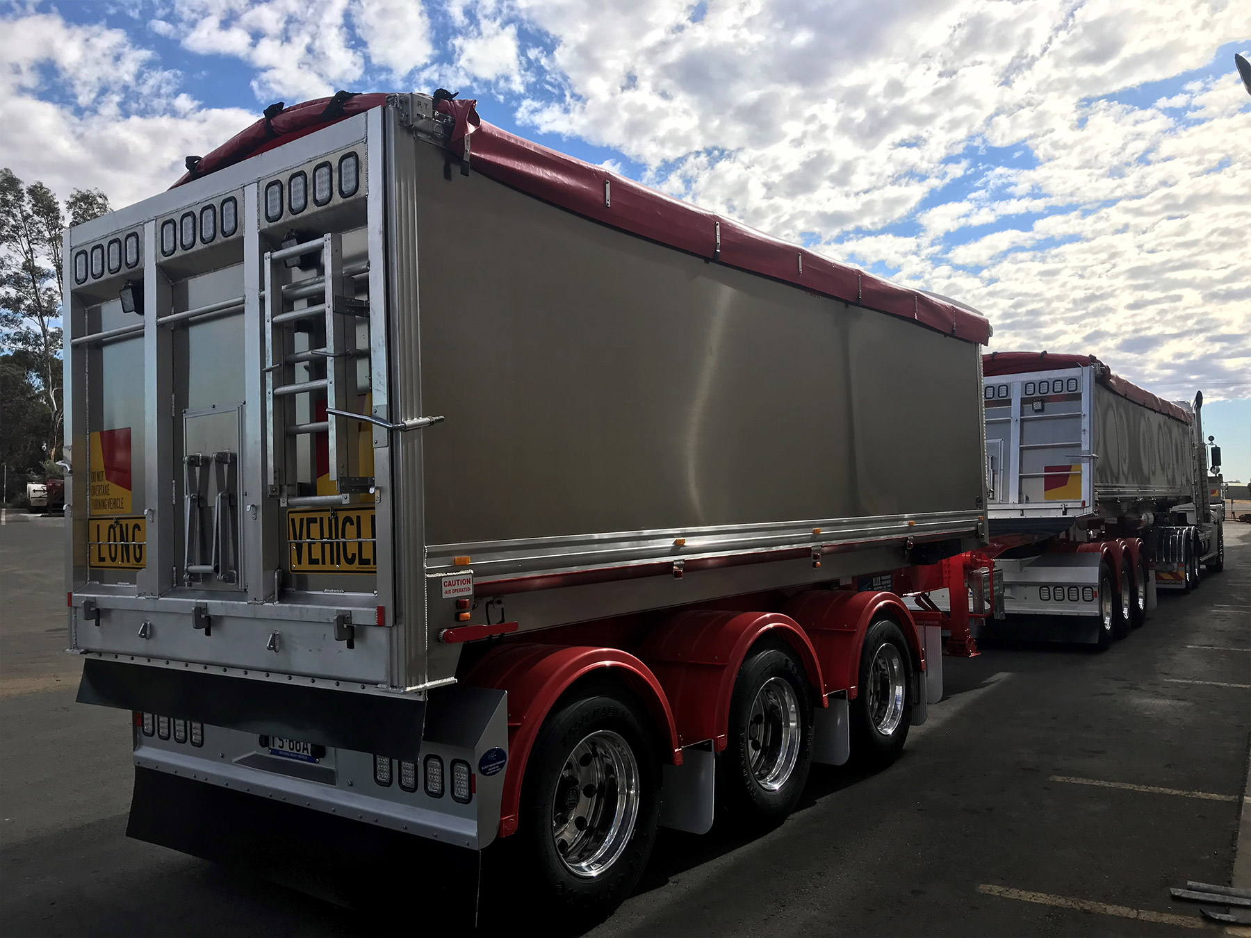 RAT B-DOUBLE (Right Angle Tipping B-Double) - MARS Transport Equipment